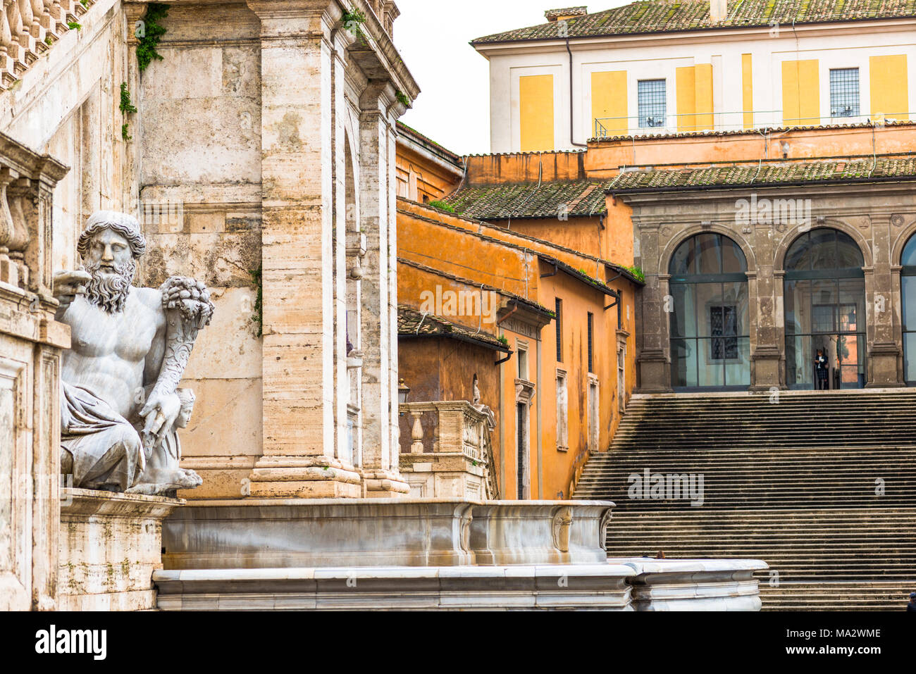 River god sculpture hi-res stock photography and images - Alamy