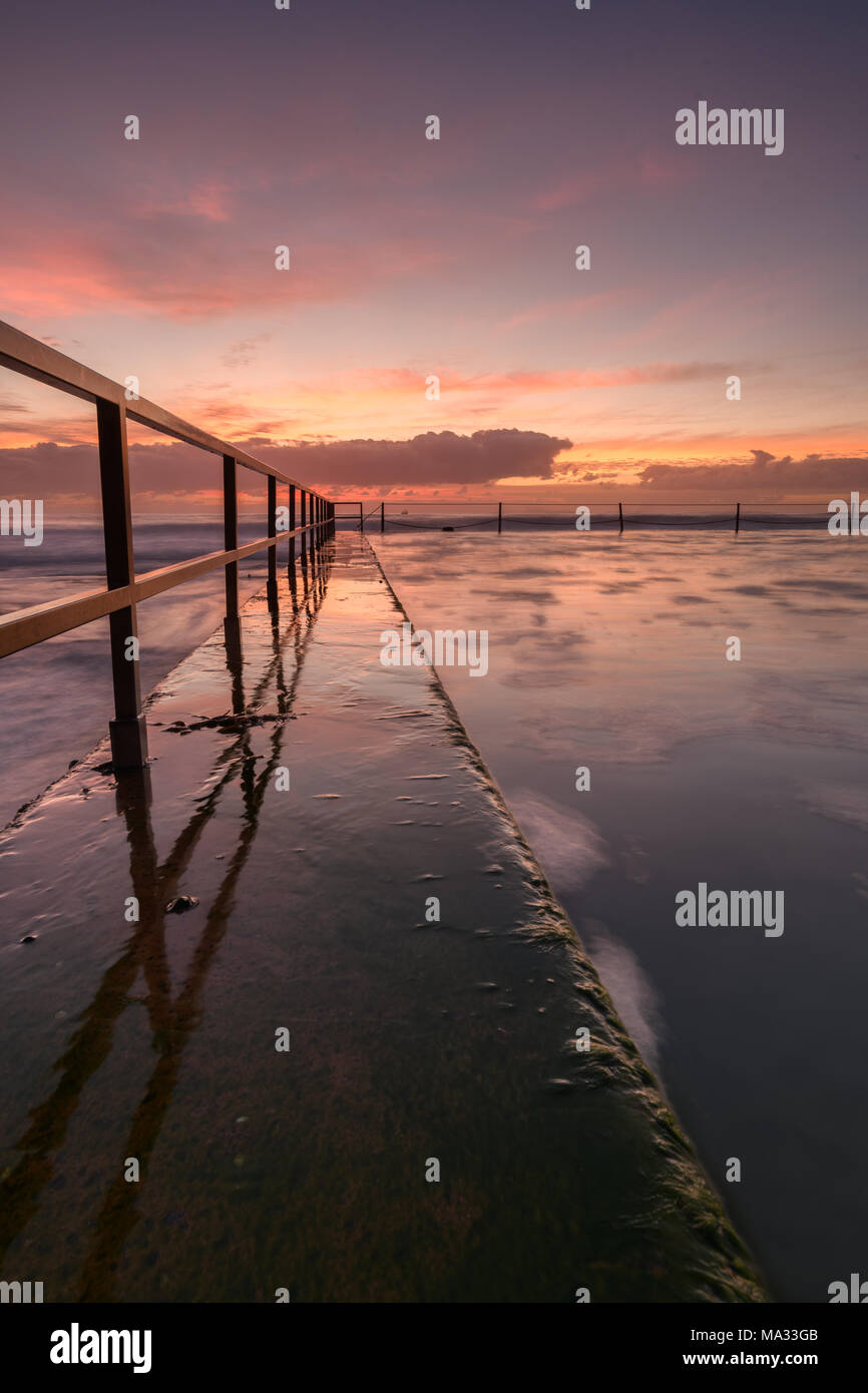 Cronulla beach sunset hi-res stock photography and images - Alamy