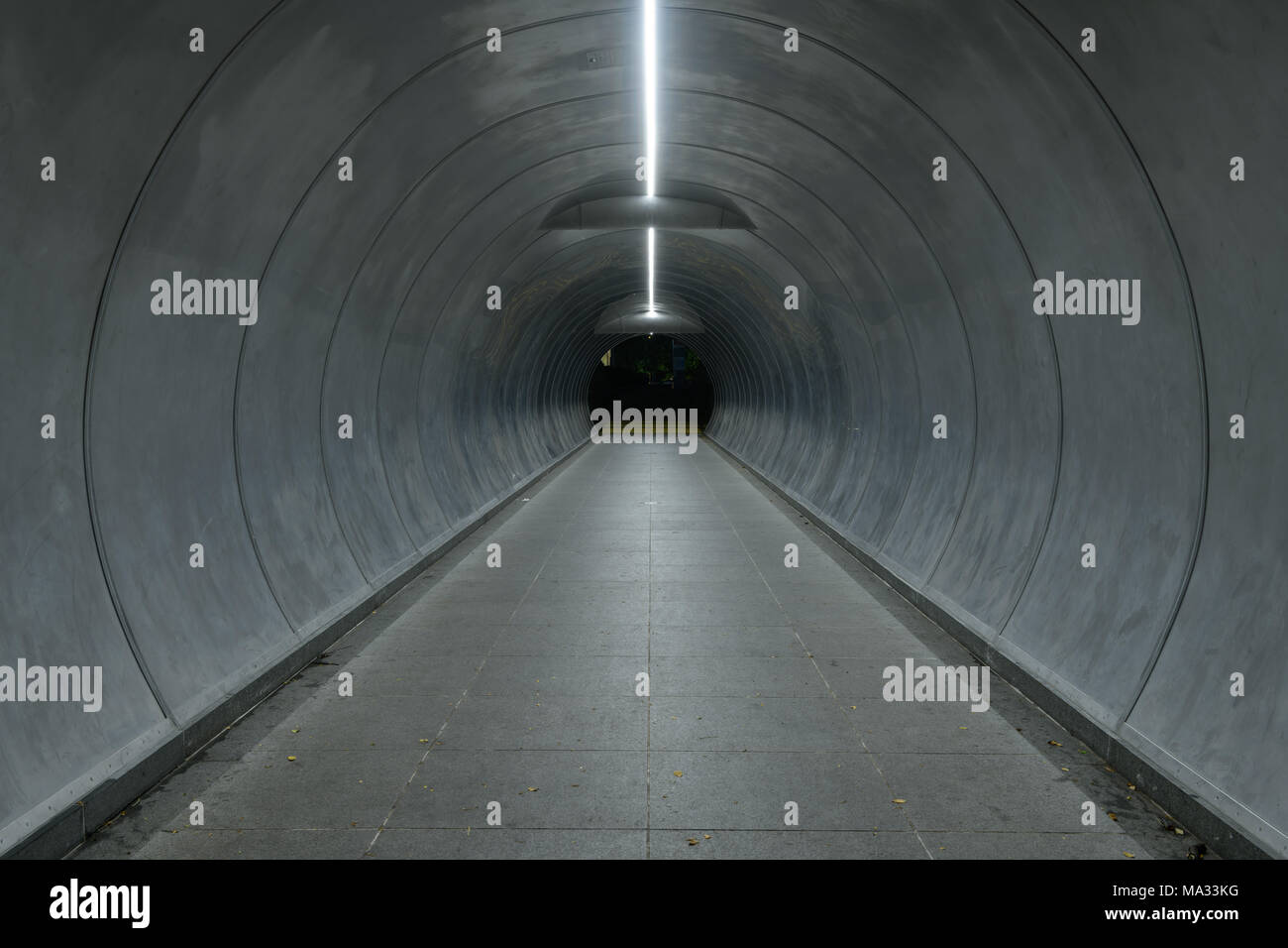 Empty underground singapore hi-res stock photography and images - Alamy