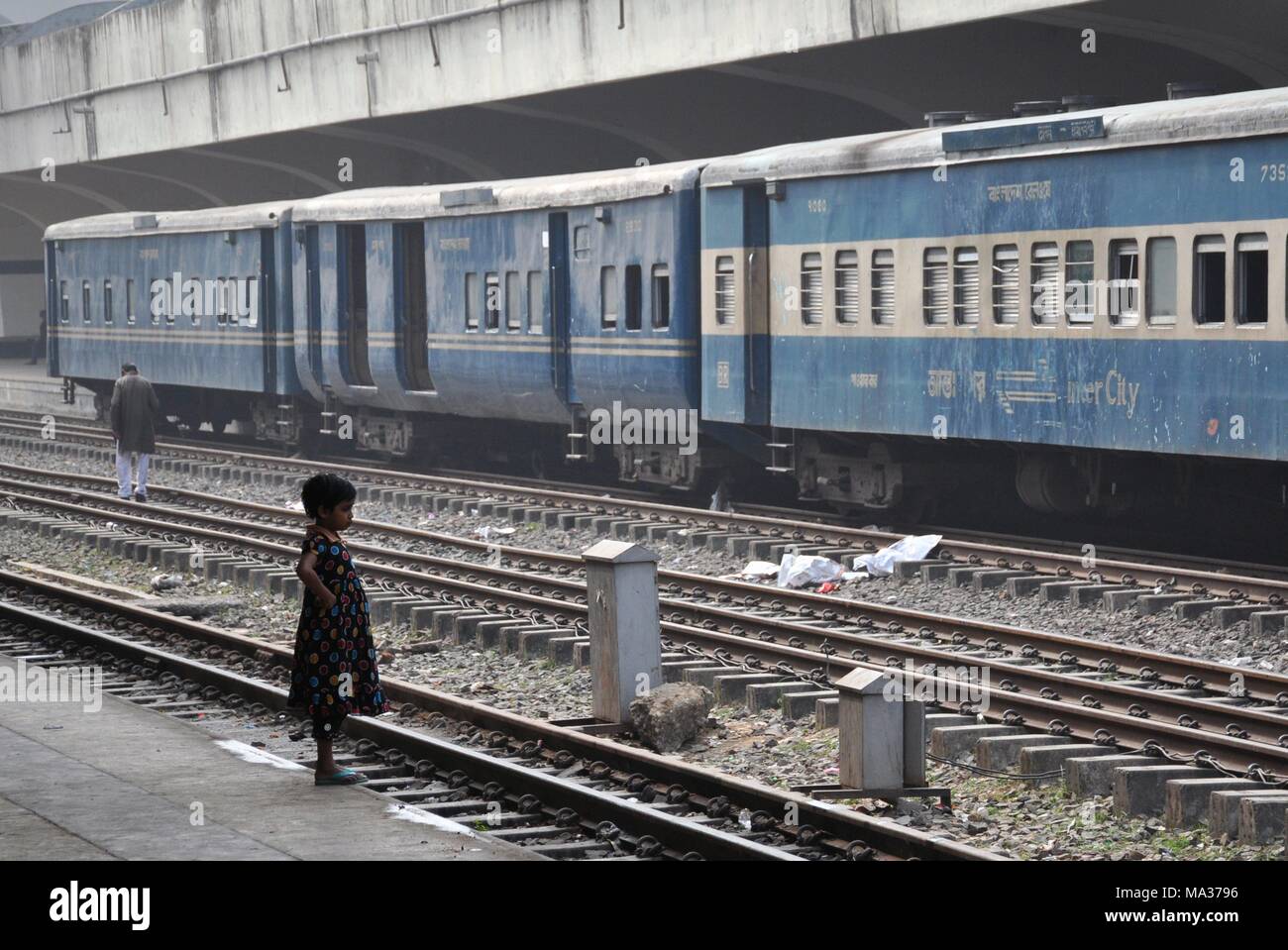 Dealing with rubbish hi-res stock photography and images - Alamy