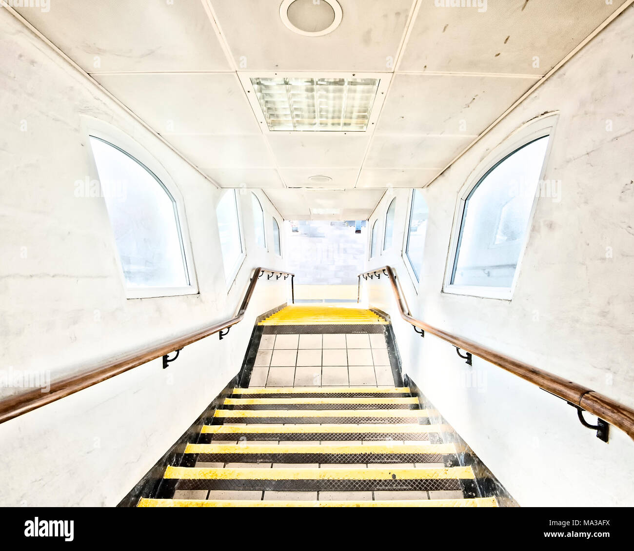 London Underground Tube Station: Neasden Stock Photo - Alamy