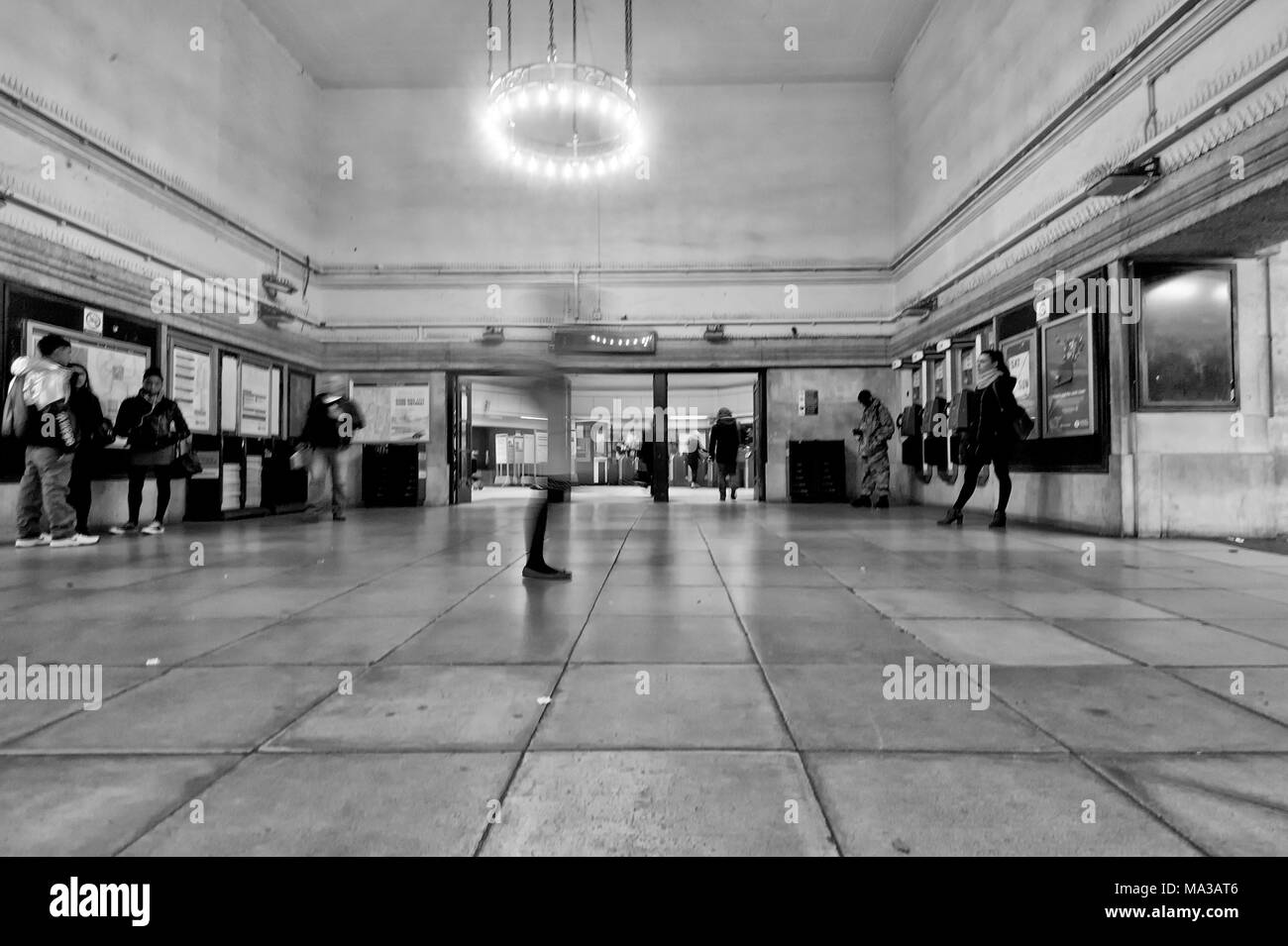 Morden underground Black and White Stock Photos & Images - Alamy