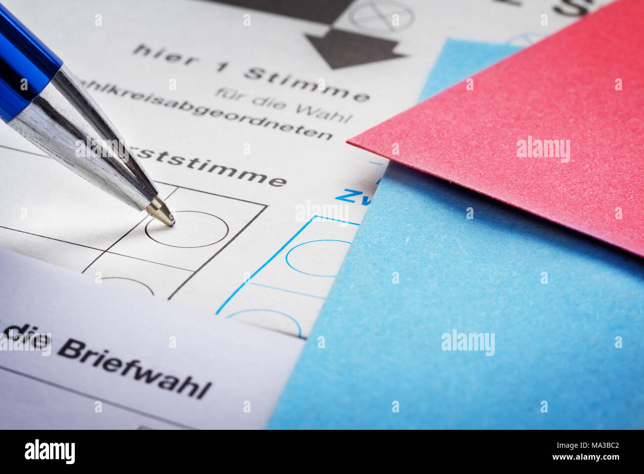 Postal voting forms hi-res stock photography and images - Alamy