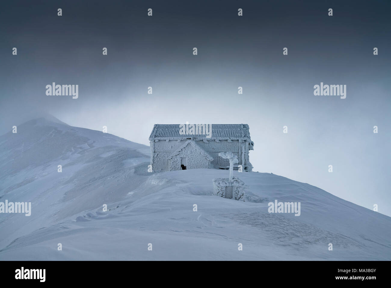 Rifugio duca degli abruzzi hi-res stock photography and images - Alamy