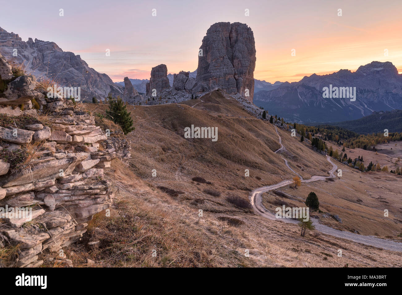 The cinque torri five towers at sunrise hi-res stock photography and ...