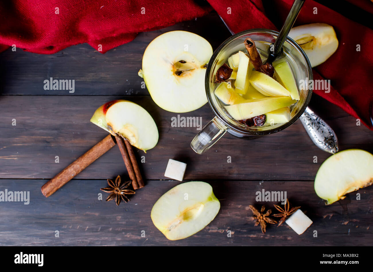 Autumn cocktail. Infused diet detox water with apples and spices ...