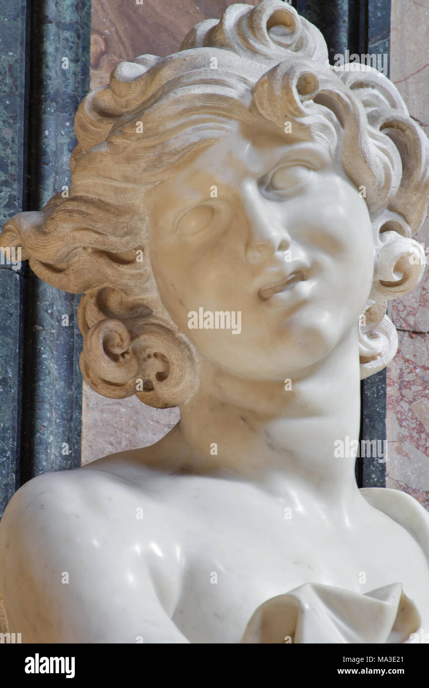 Angel with the Crown of Thorns by Gian Lorenzo Bernini - Sant'Andrea ...