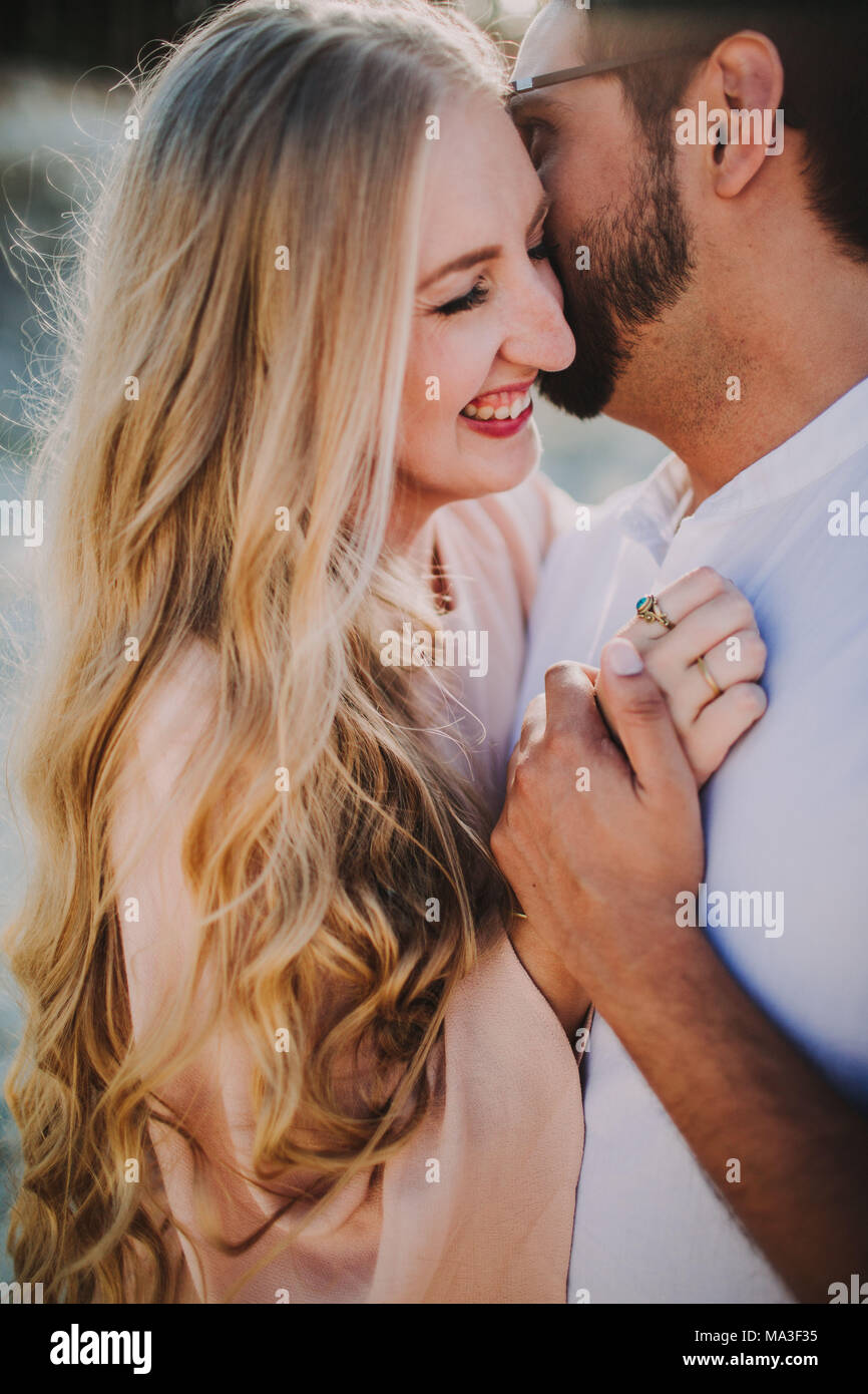 Side hug hi-res stock photography and images - Alamy