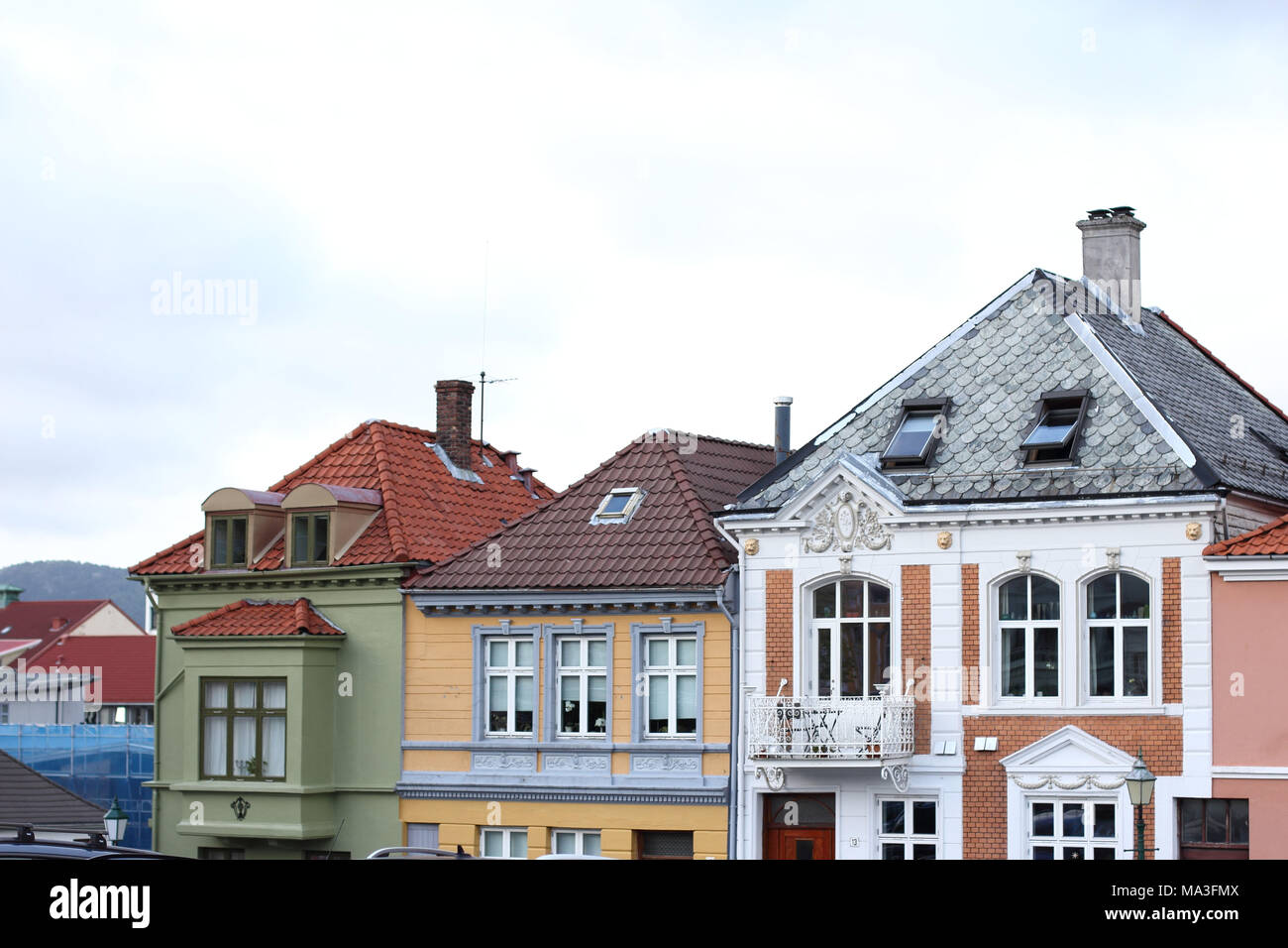 Characteristic Norwegian row of houses at Bergen Stock Photo - Alamy