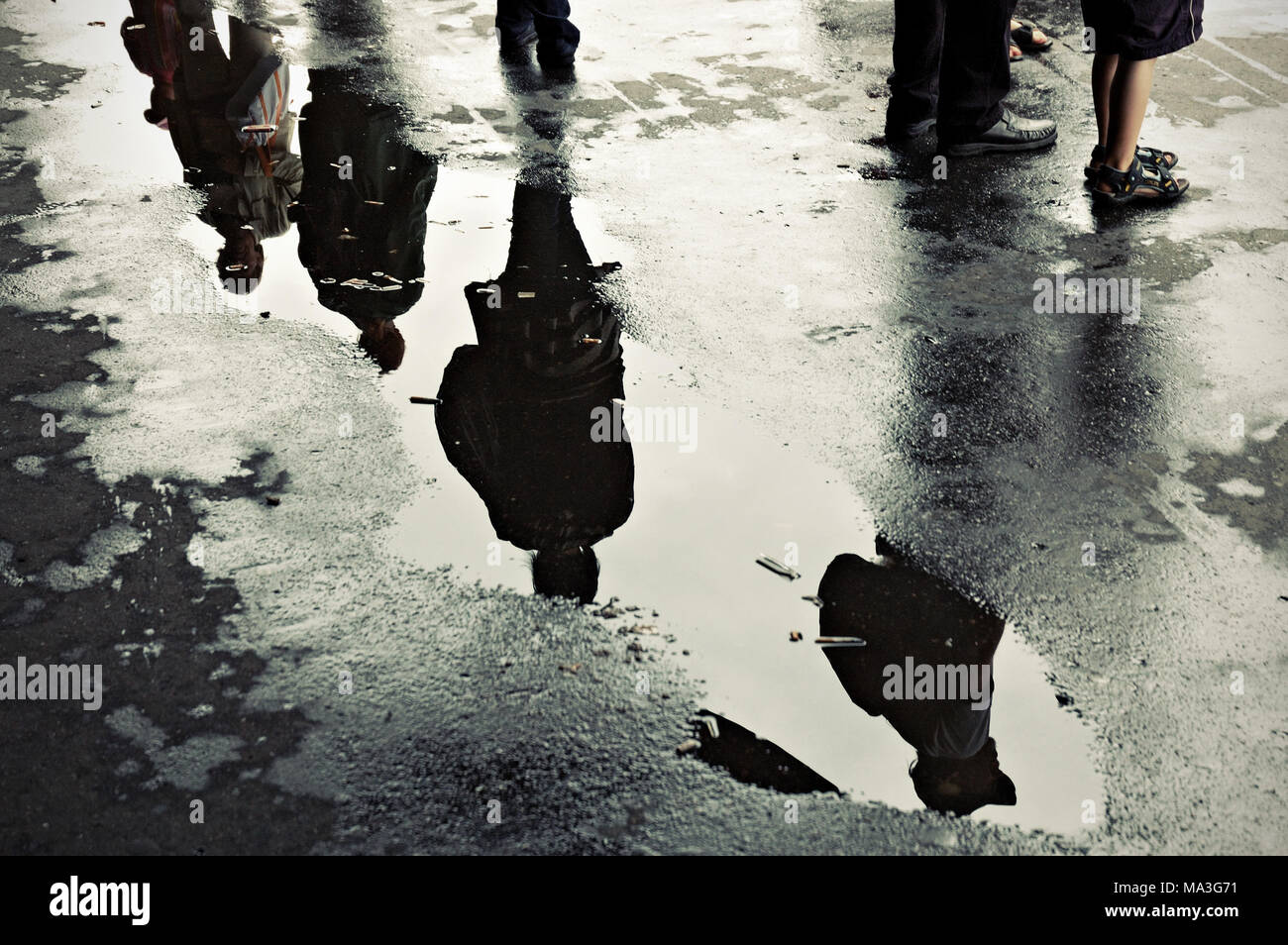 Reflection puddle hi-res stock photography and images - Alamy