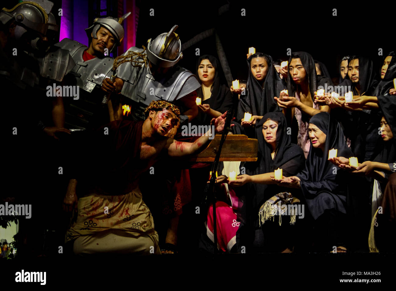 Soldiers at the crucifixion hi-res stock photography and images - Alamy