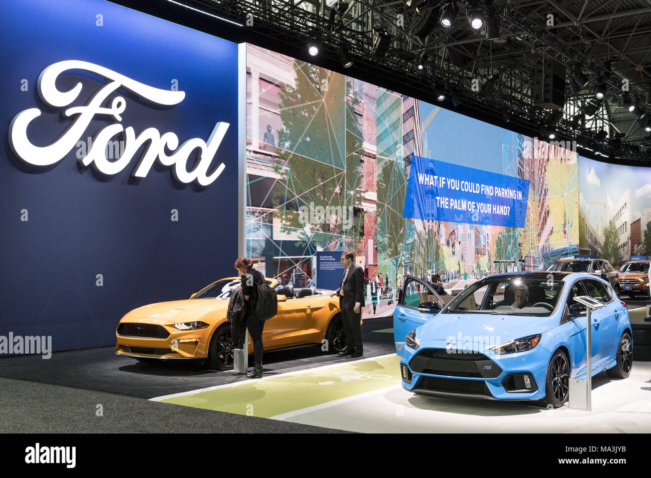 Ford stand hi-res stock photography and images - Alamy