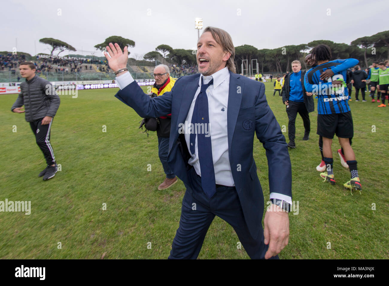 Stefano vecchi hi-res stock photography and images - Alamy