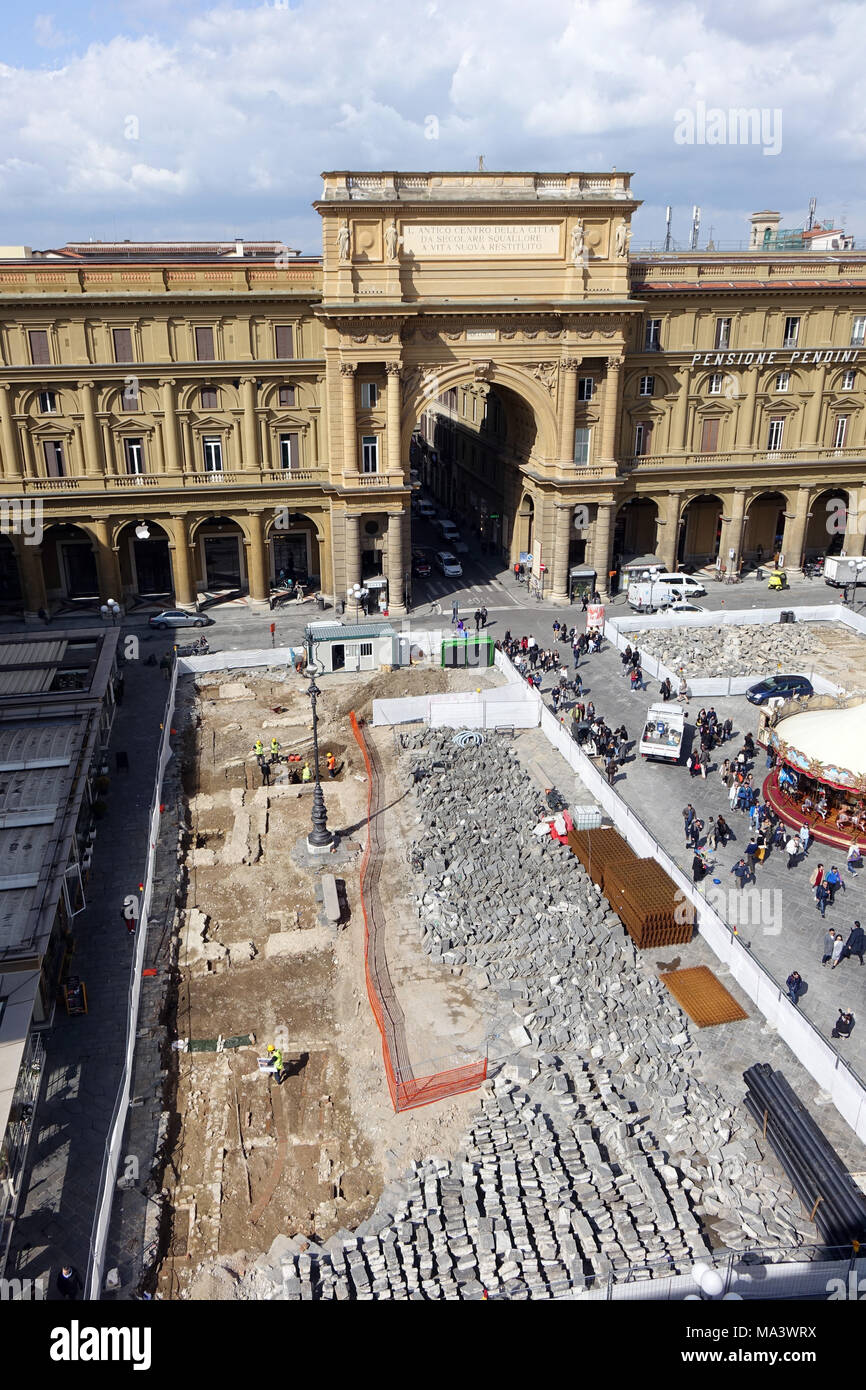 Florence, The ancient Florence resurfaces under the paved nineteenth ...