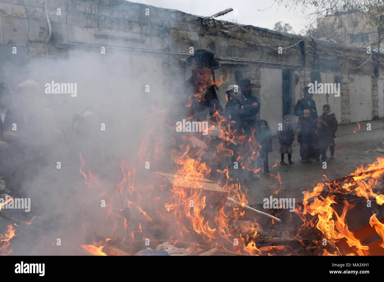 Biur chametz hi-res stock photography and images - Alamy
