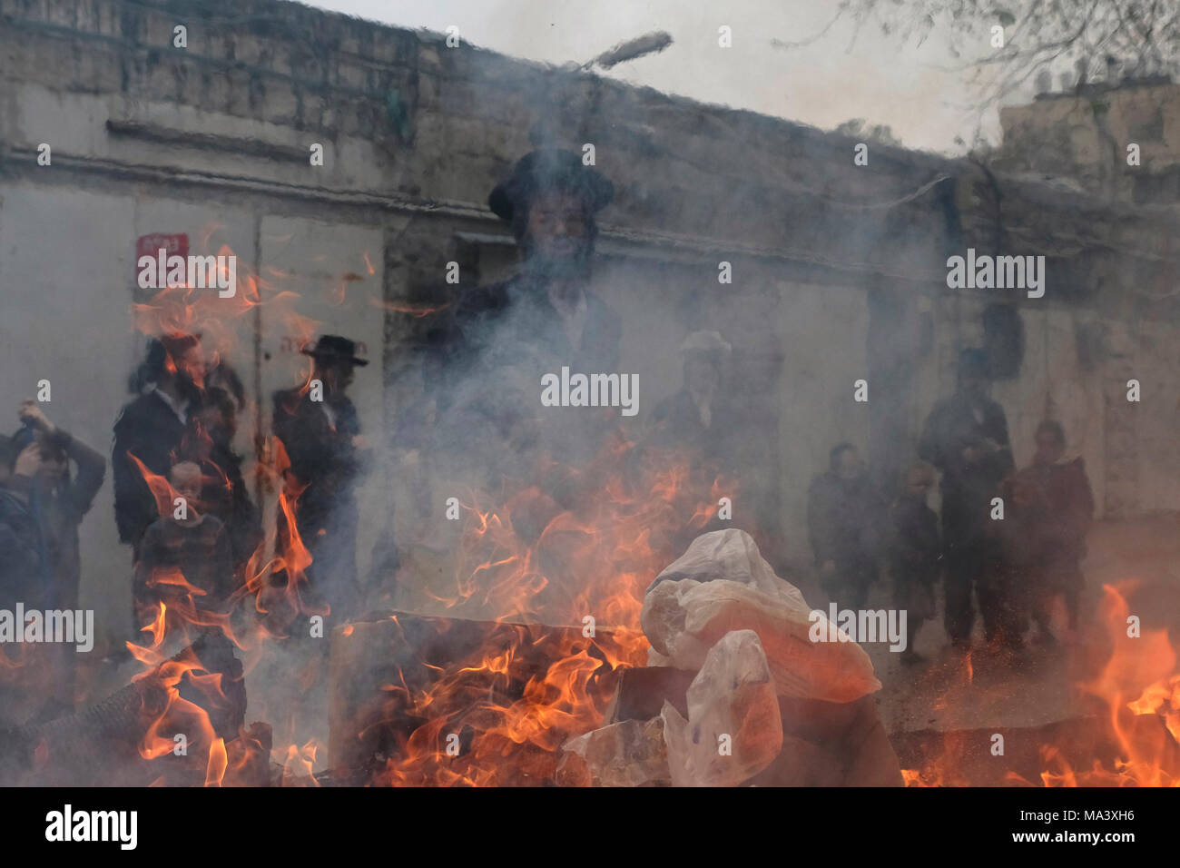 Biur chametz hi-res stock photography and images - Alamy