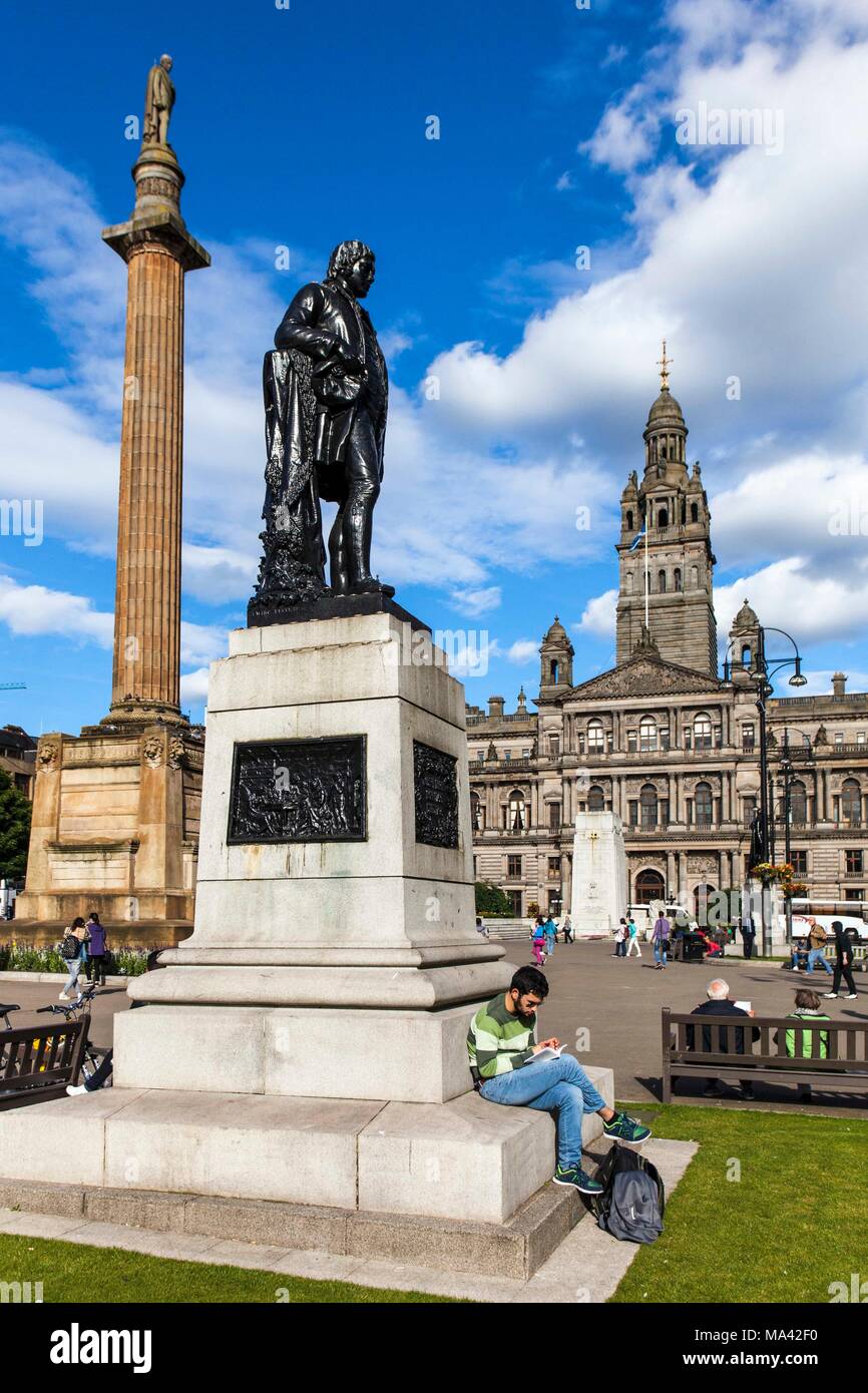 George square in glasgow hi-res stock photography and images - Alamy