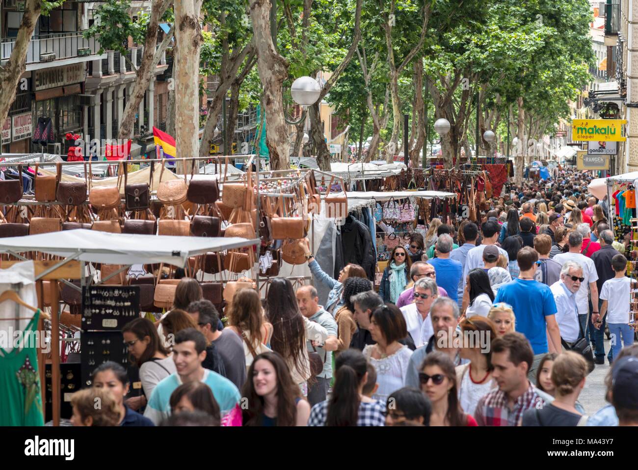 Flea market of madrid hi-res stock photography and images - Alamy