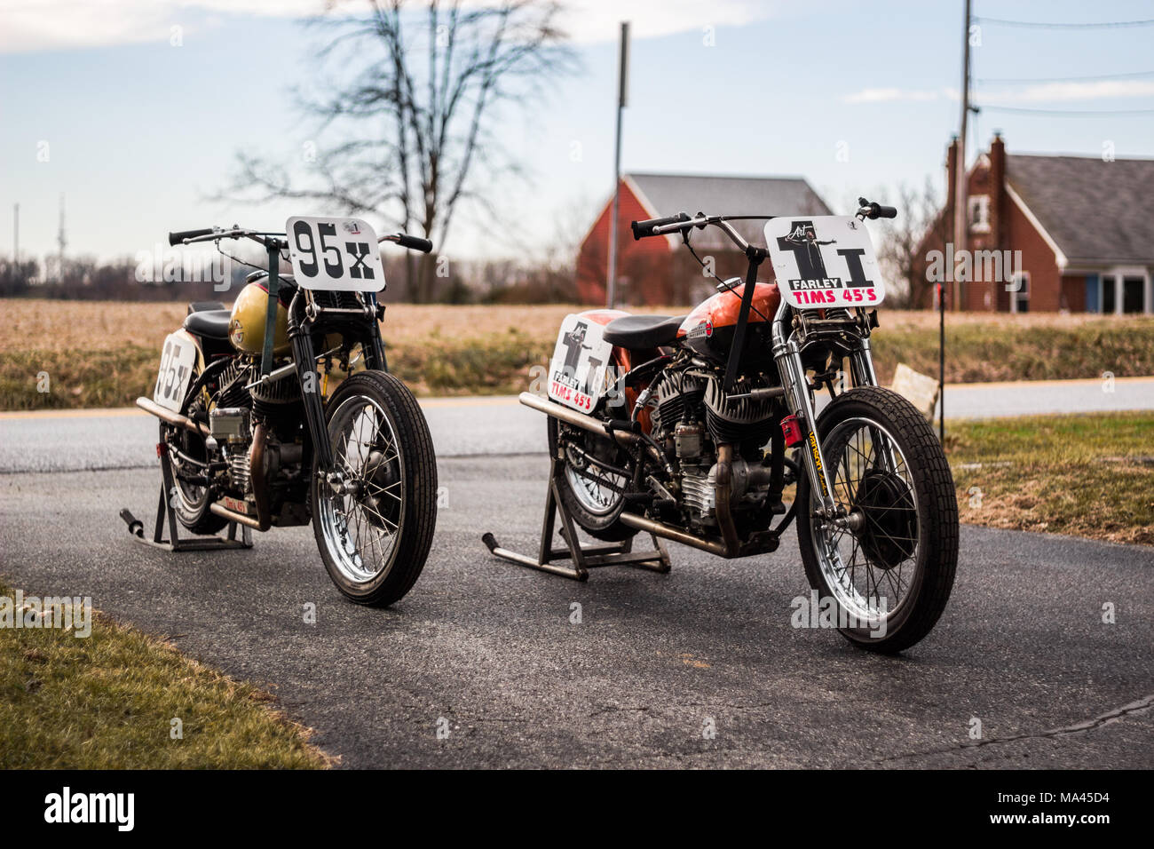 Vintage harley davidson hi-res stock photography and images - Alamy