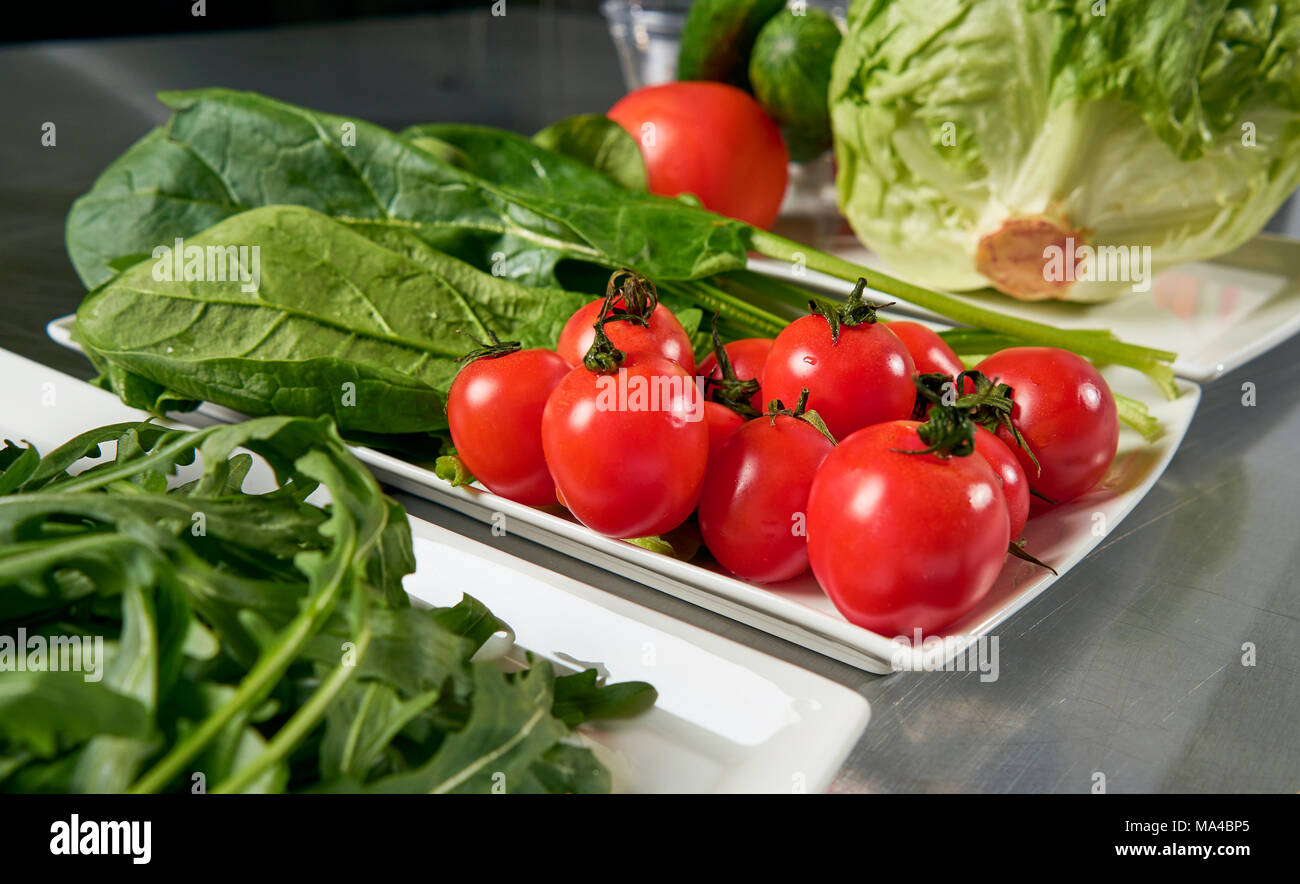 Professional lunch hi-res stock photography and images - Alamy