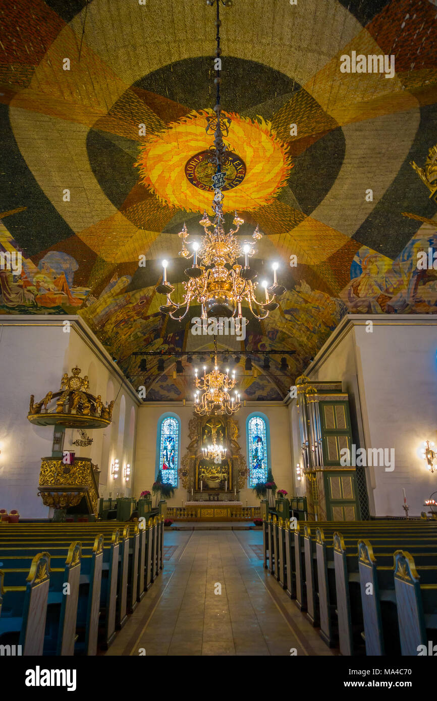 Cathedral main entrance inside view hi-res stock photography and images ...