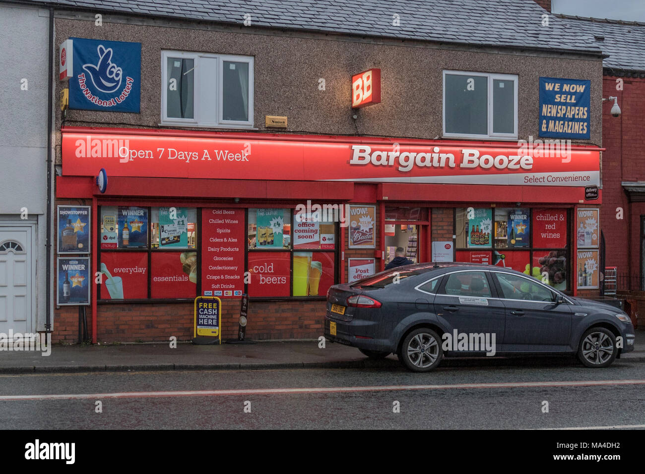 Cheap vodka hi-res stock photography and images - Alamy