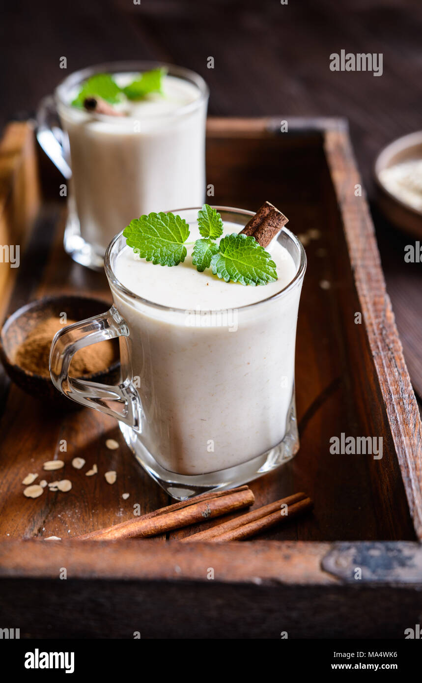 Avena Colombiana - traditional creamy oatmeal drink Stock Photo - Alamy
