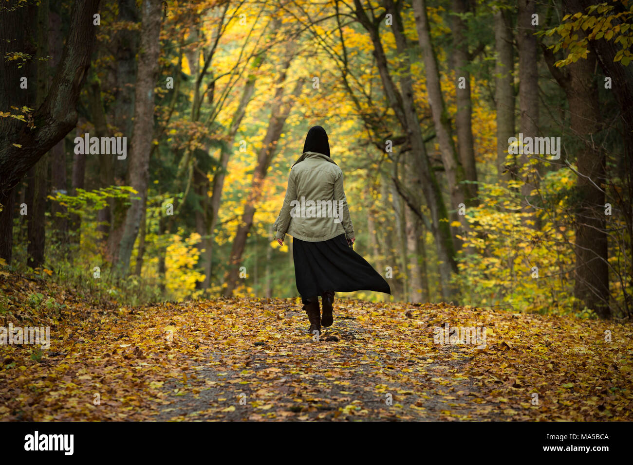 Woman running from behind hi-res stock photography and images - Alamy
