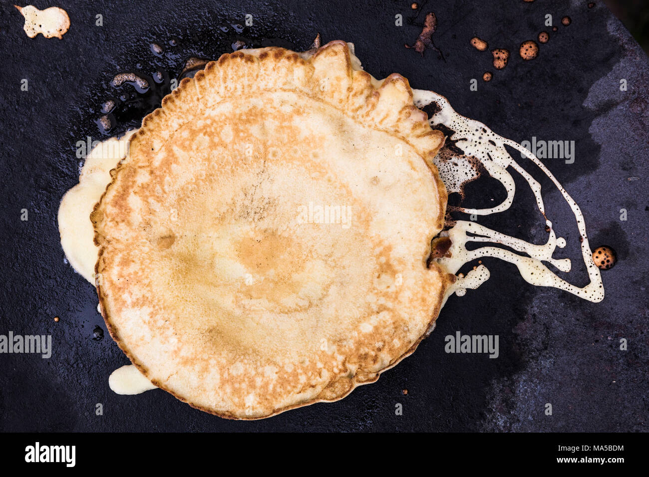Bake pancake hi-res stock photography and images - Alamy