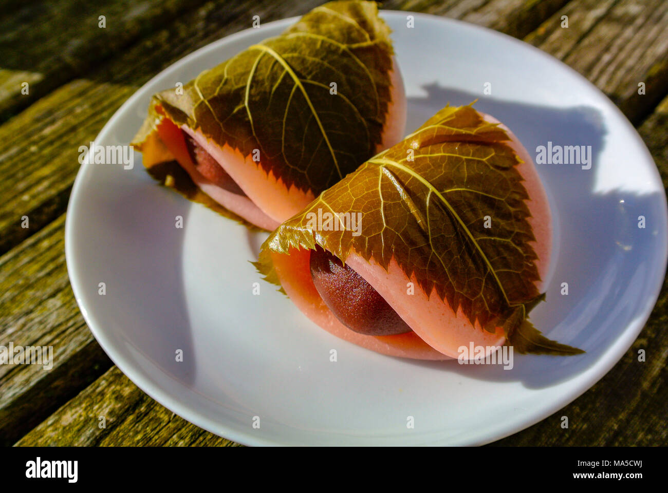 sakuramochi, japanese pastry Stock Photo - Alamy