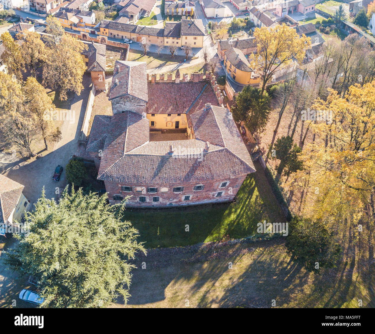 Italy an aerial view of cozzos castle hi-res stock photography and ...