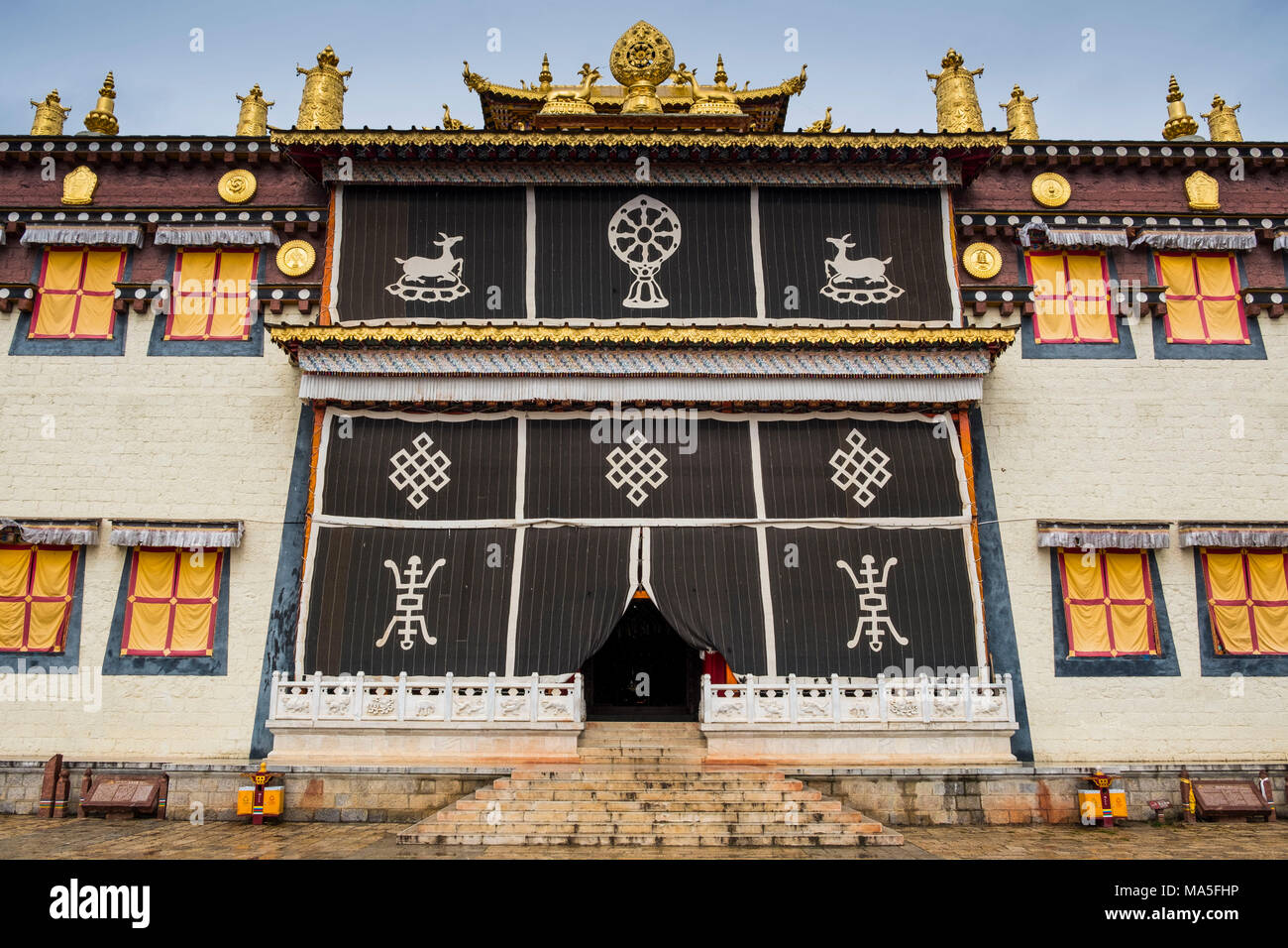 Ganden Sumtseling Monastery, Zhongdian, Shangri-La County, Yunnan ...