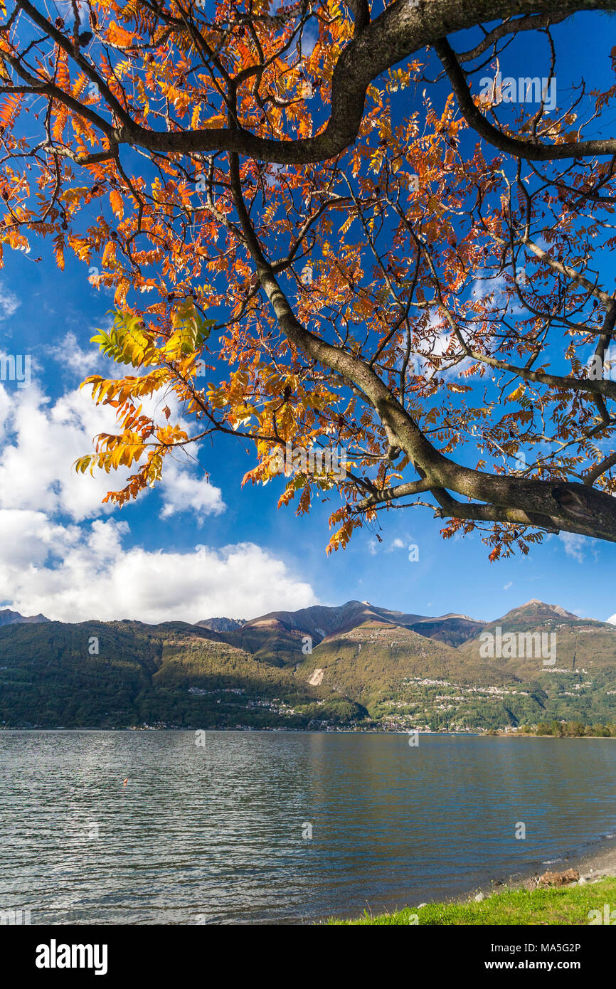 Lake como italy autumn hi-res stock photography and images - Alamy