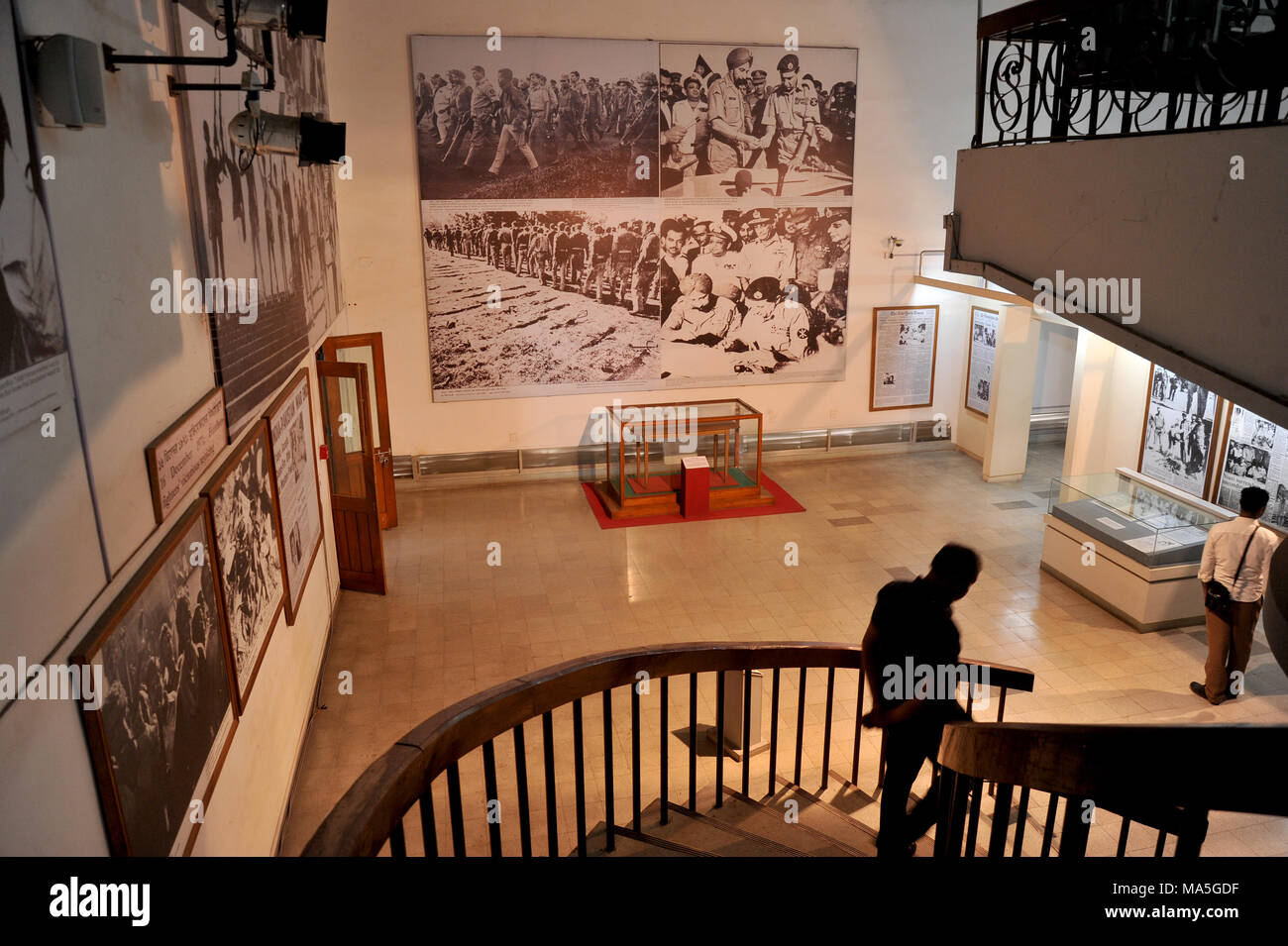 Bangladesh National museum in Dhaka Stock Photo - Alamy