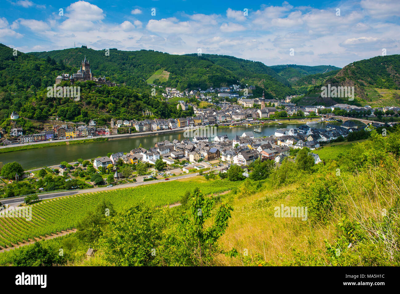 Overlook over Cochem with its castle, Moselle valley, Rhineland ...