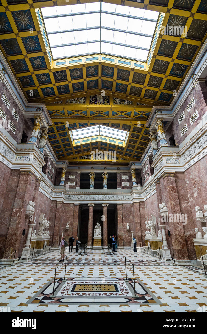 Walhalla germany interior hi-res stock photography and images - Alamy