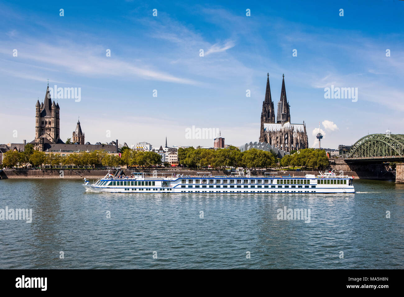 Rhine bridge and Cathedral of Cologne above the Rhine, Germany Stock ...