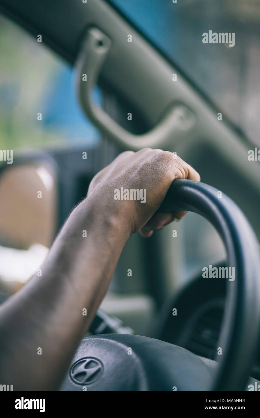Black man hand hi-res stock photography and images - Alamy