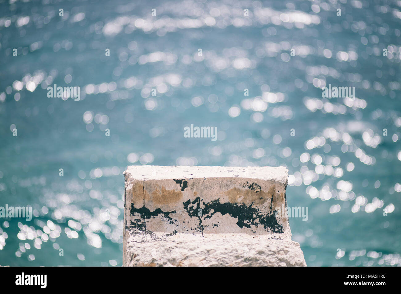 Ocean concrete hi-res stock photography and images - Alamy