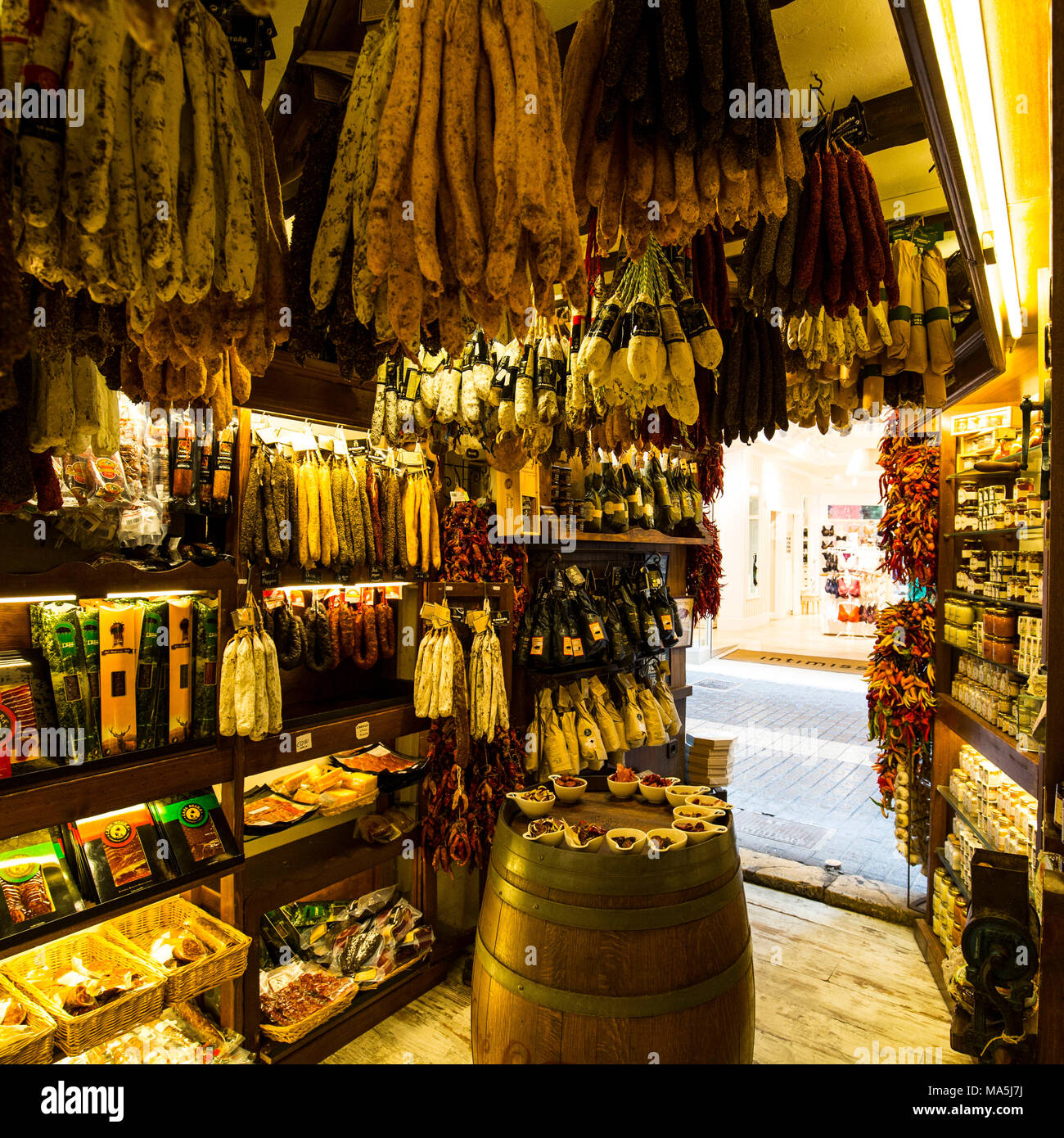 Majorca palma shop hi-res stock photography and images - Alamy