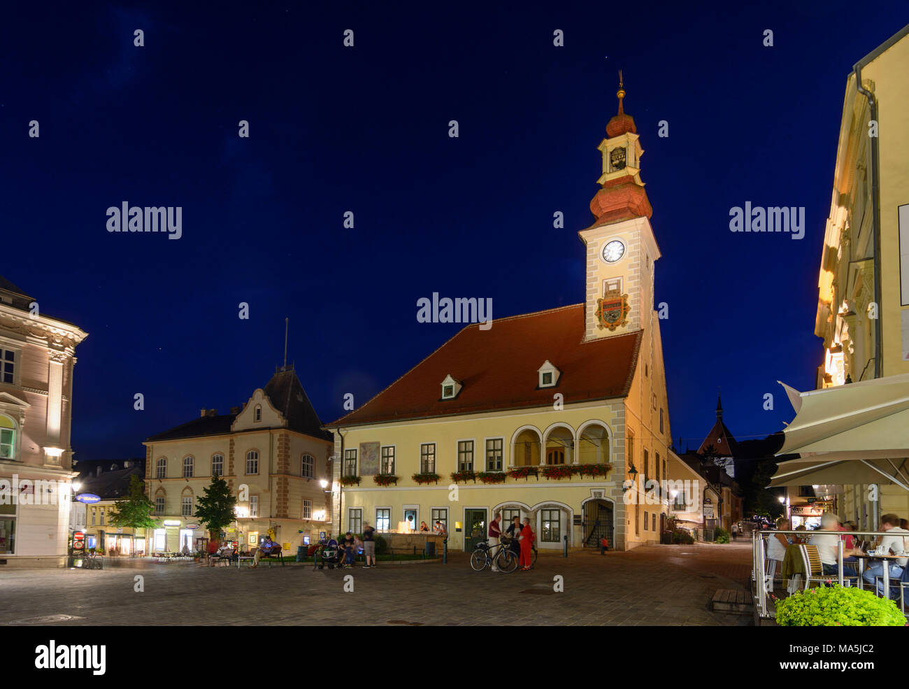 Modling city center hi-res stock photography and images - Alamy