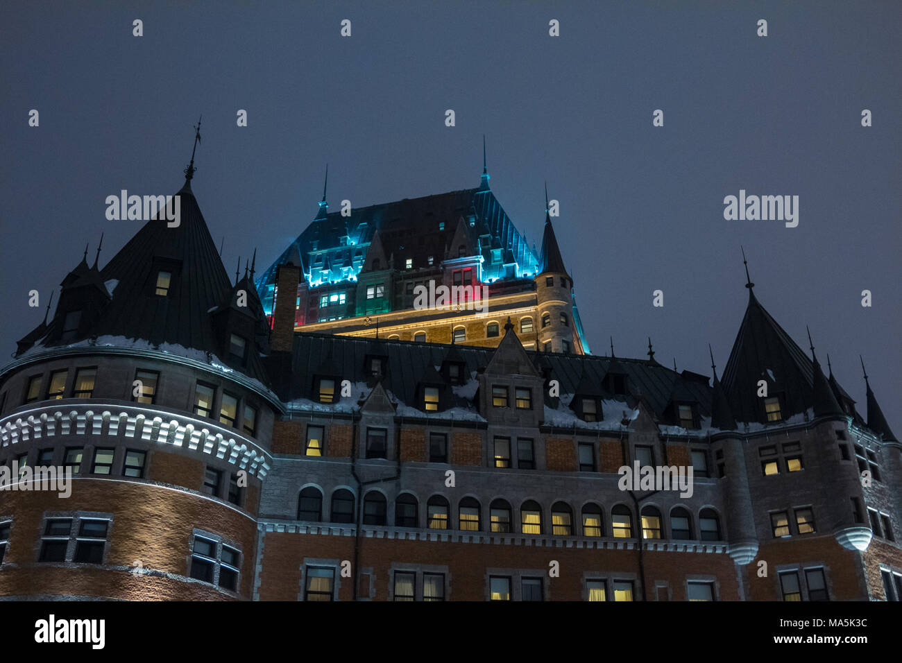 Quebec chateau frontenac winter hi-res stock photography and images - Alamy