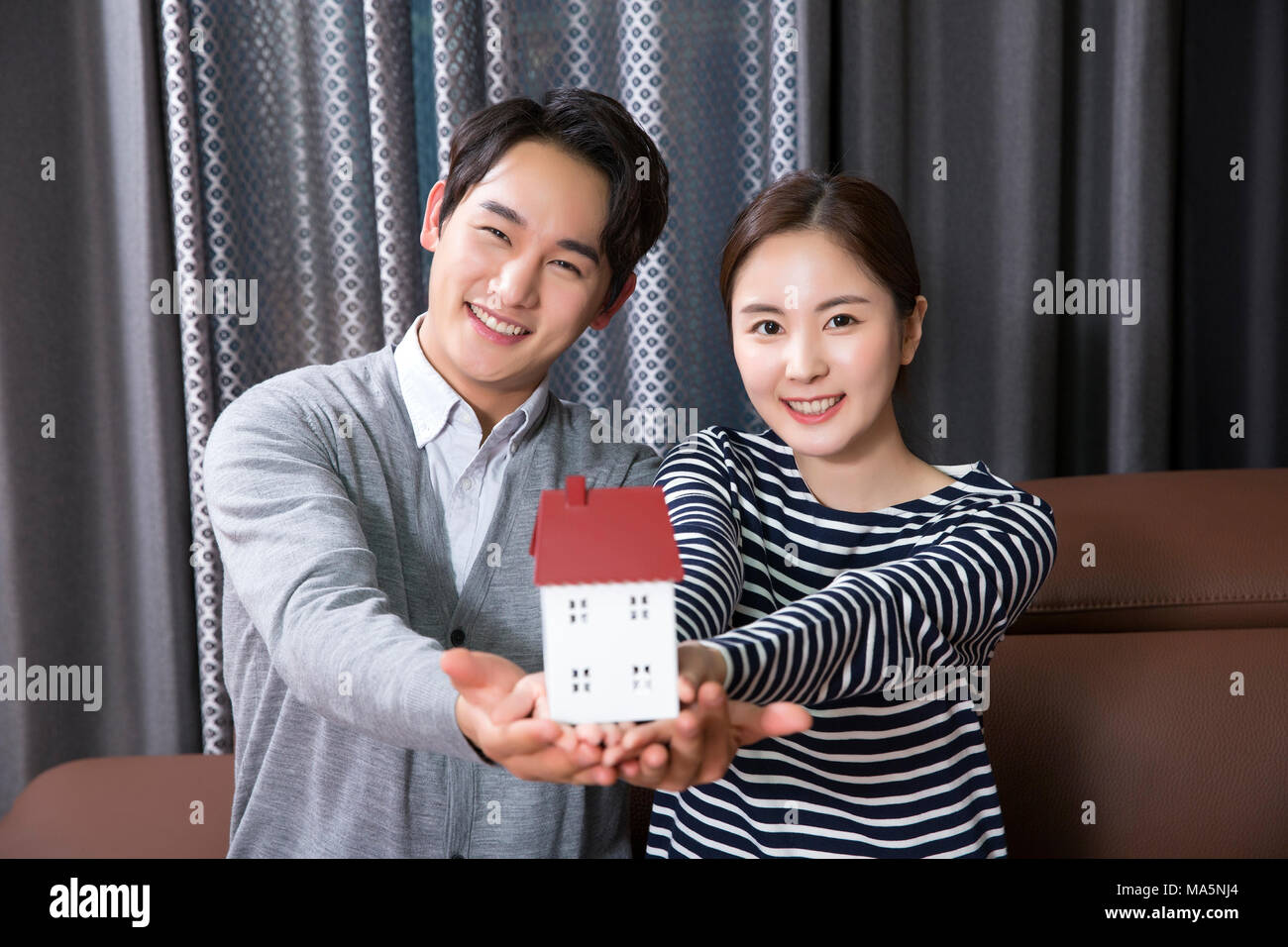 Conceptable photo of new married couple daily life. 270 Stock Photo - Alamy