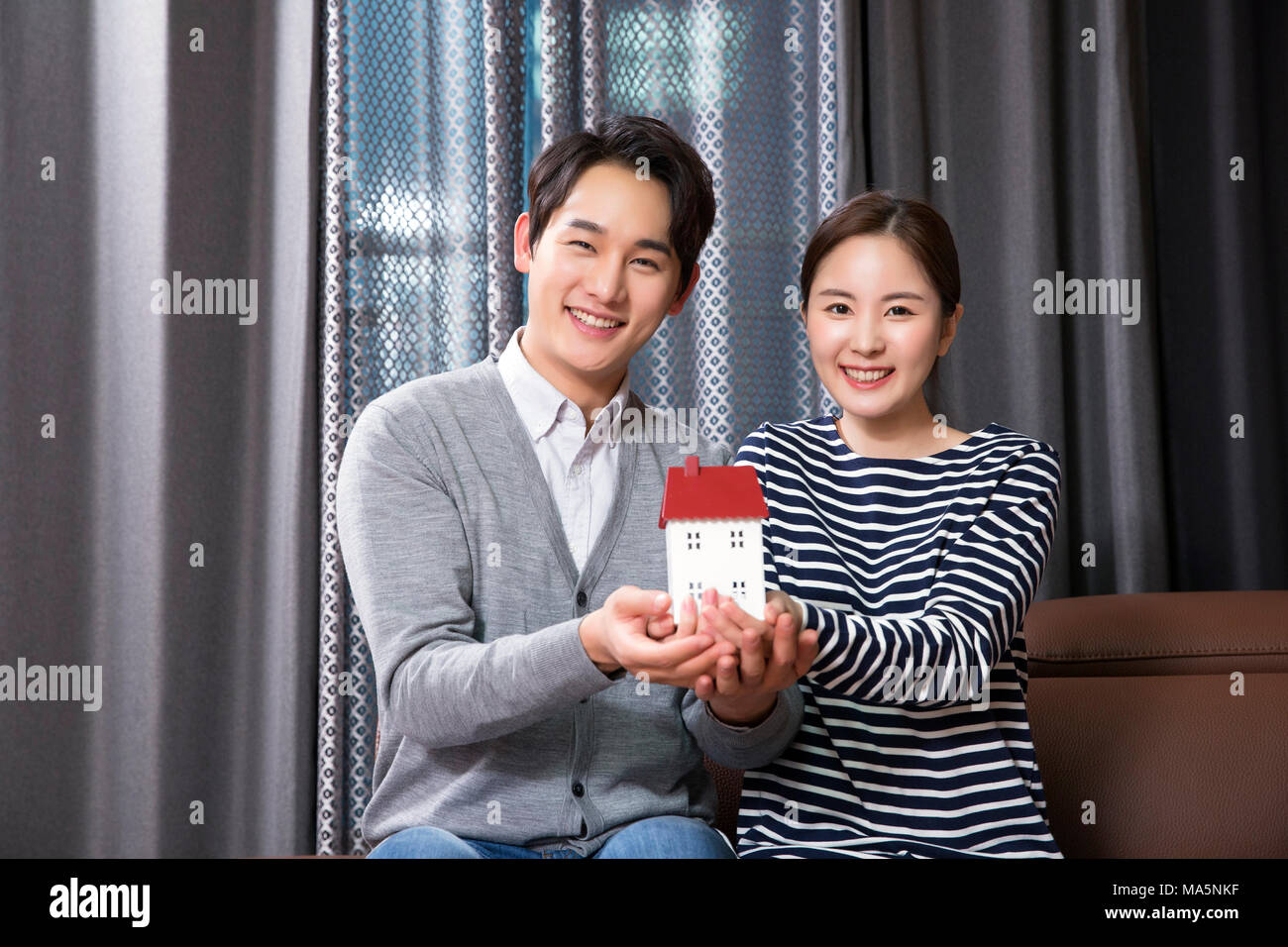 Conceptable photo of new married couple daily life. 259 Stock Photo - Alamy