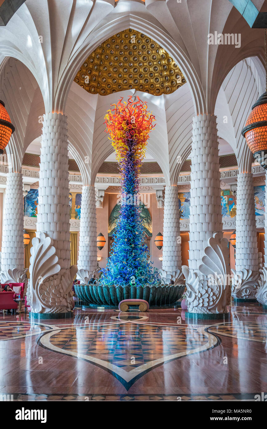 Interior decor of the Atlantis Palm Resort on The Jumeirah Palm in ...