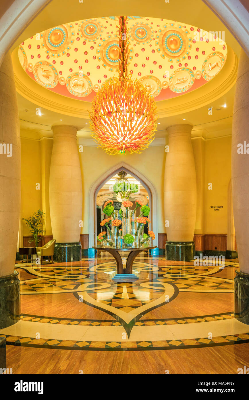 Interior decor of the Atlantis Palm Resort on The Jumeirah Palm in ...