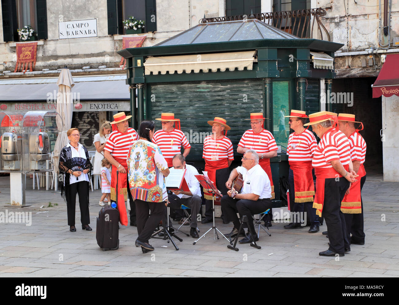 Venezia gondolieri hi-res stock photography and images - Alamy