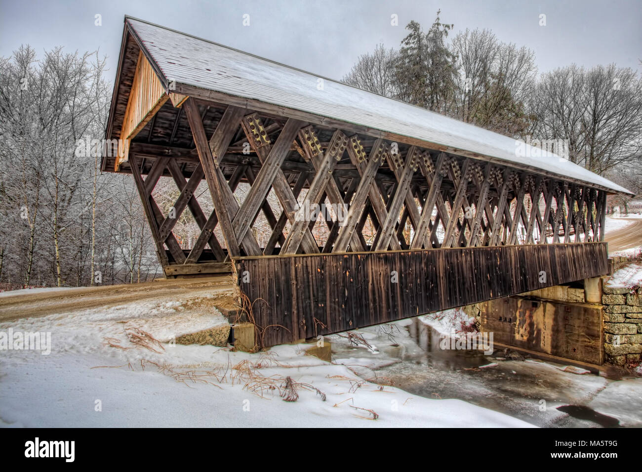 The Kensington Covered Bridge in New Hampshire Stock Photo - Alamy