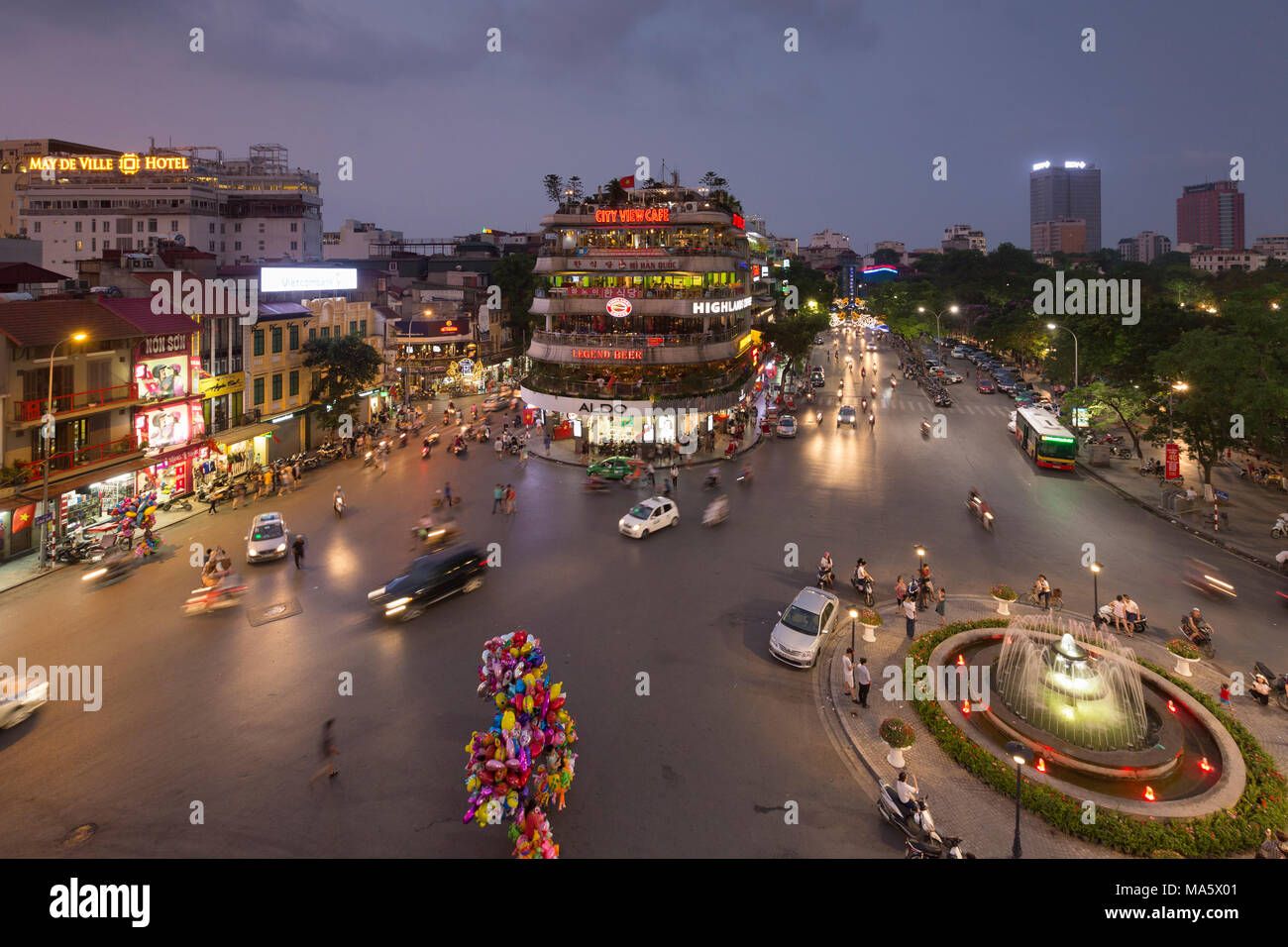 Le thai to street hi-res stock photography and images - Alamy
