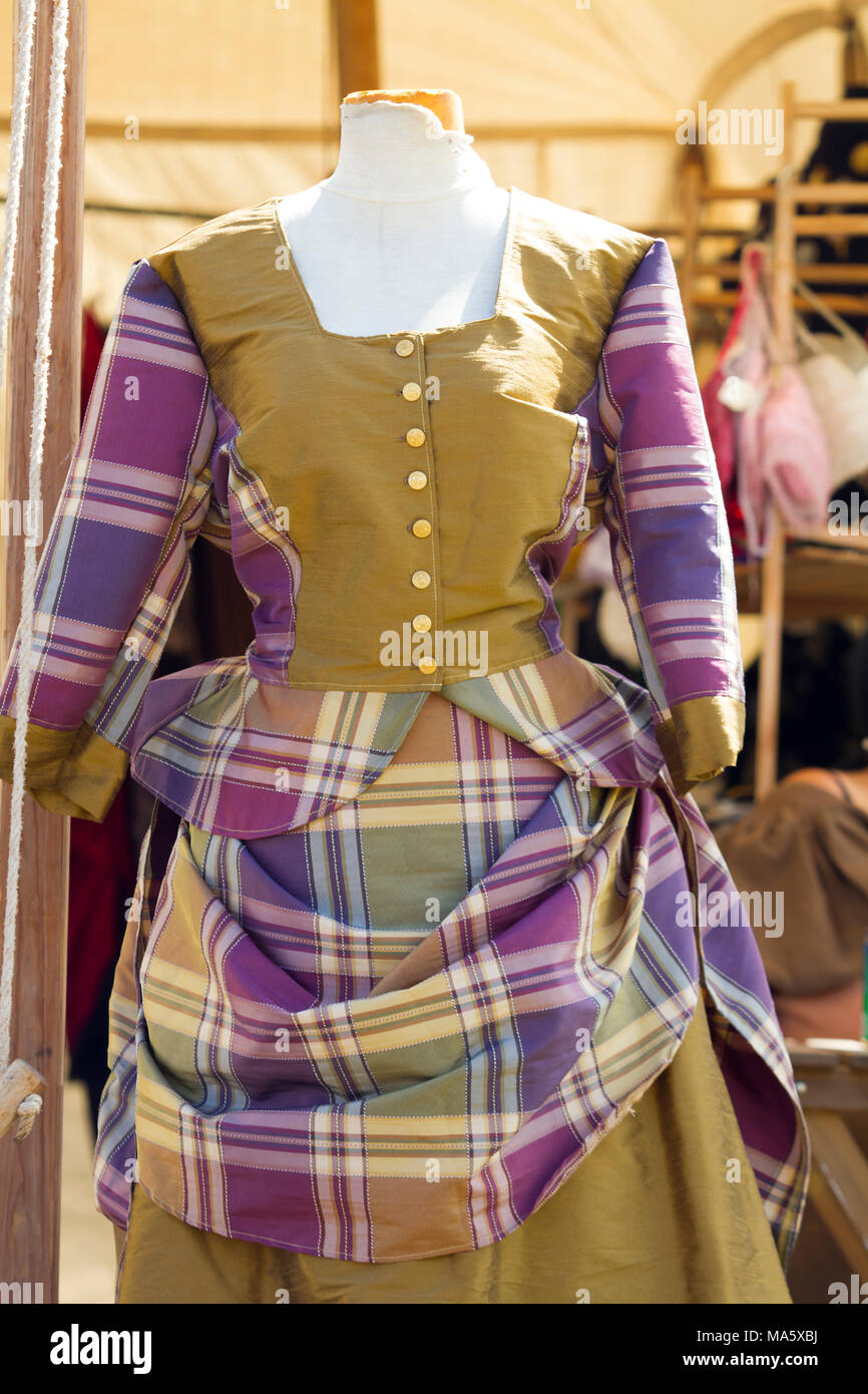 Victorian style dress worn during the civil war period Stock Photo - Alamy